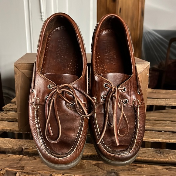 Sebago | Shoes | Authentic Vintage Sebago Docksides Genuine Leather ...